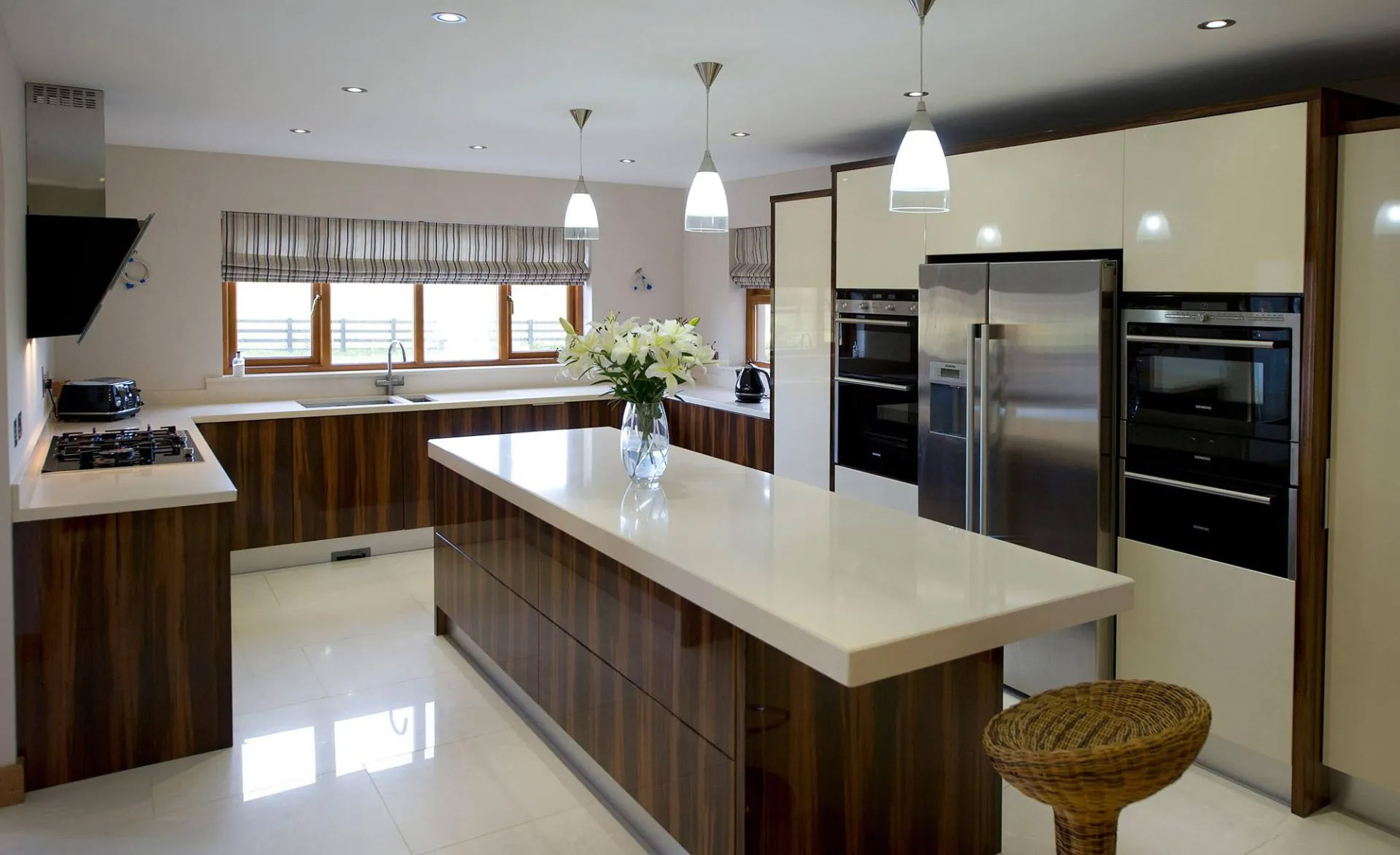 Bespoke Quartz Kitchen Worktops | Dungannon, Northern Ireland | Torrent ...